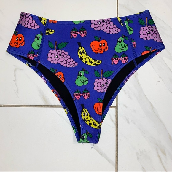 Hoaka Swimwear | Swim | Nwot Hoaka X Pony Smoothie Fruit Bikini Set S ...